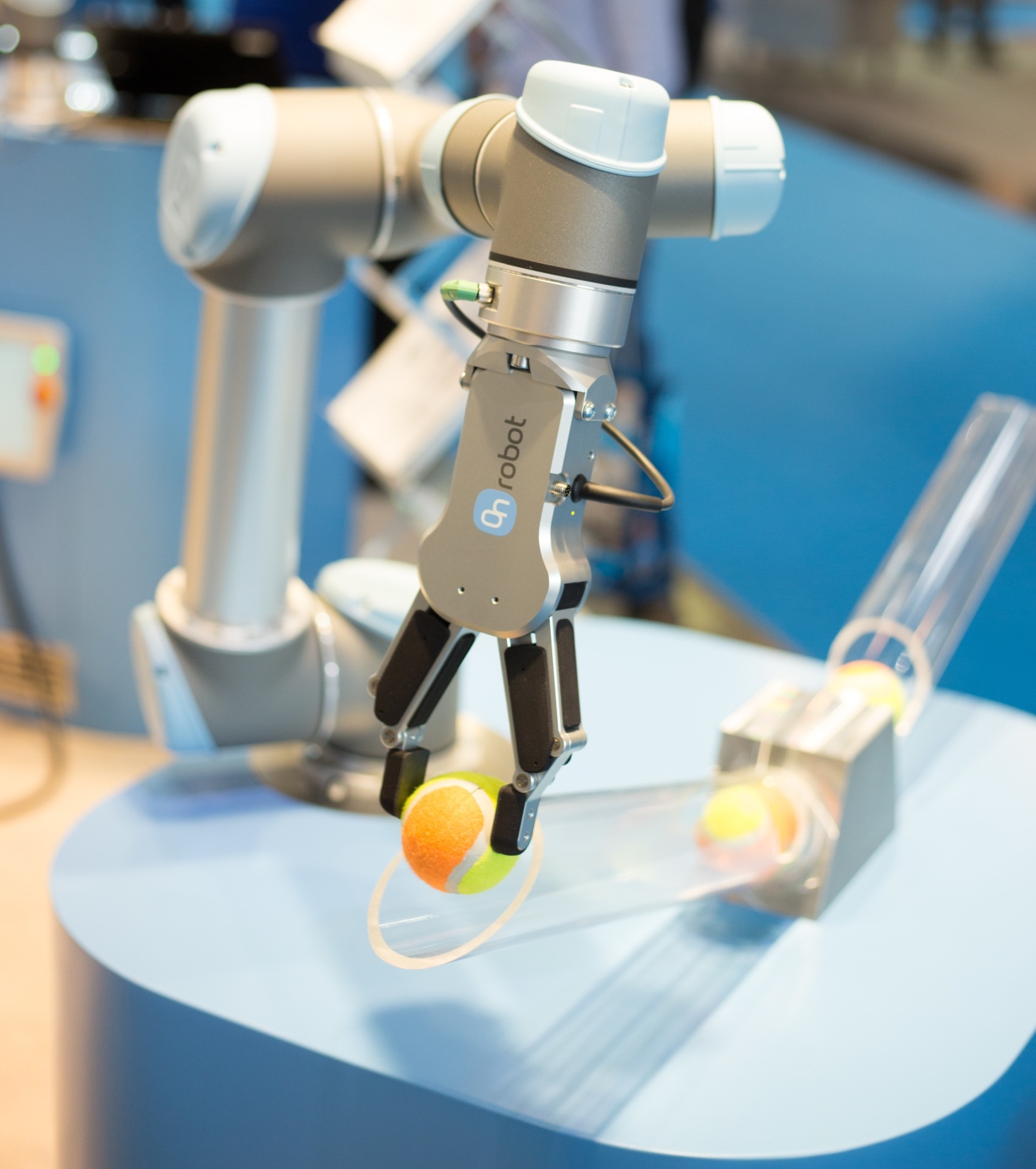 3. OnRobot rg2-rg6 robotiq universal robots | HMI-MBS