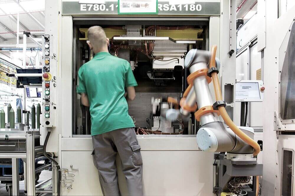 robots-supervisent-machines | HMI-MBS